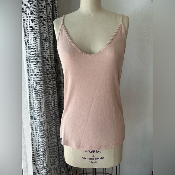Universal Thread | Tops | Universal Thread Tank Top | Poshmark